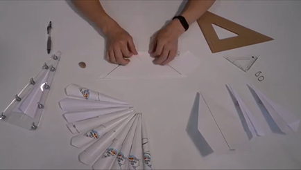 The secrets of great paper aeroplanes - Cranfield University Blogs