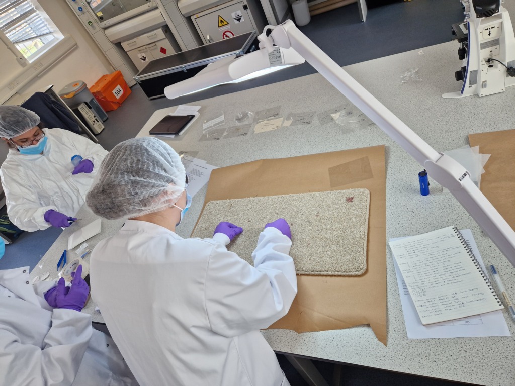 Using trace evidence to close the missing links at a crime scene